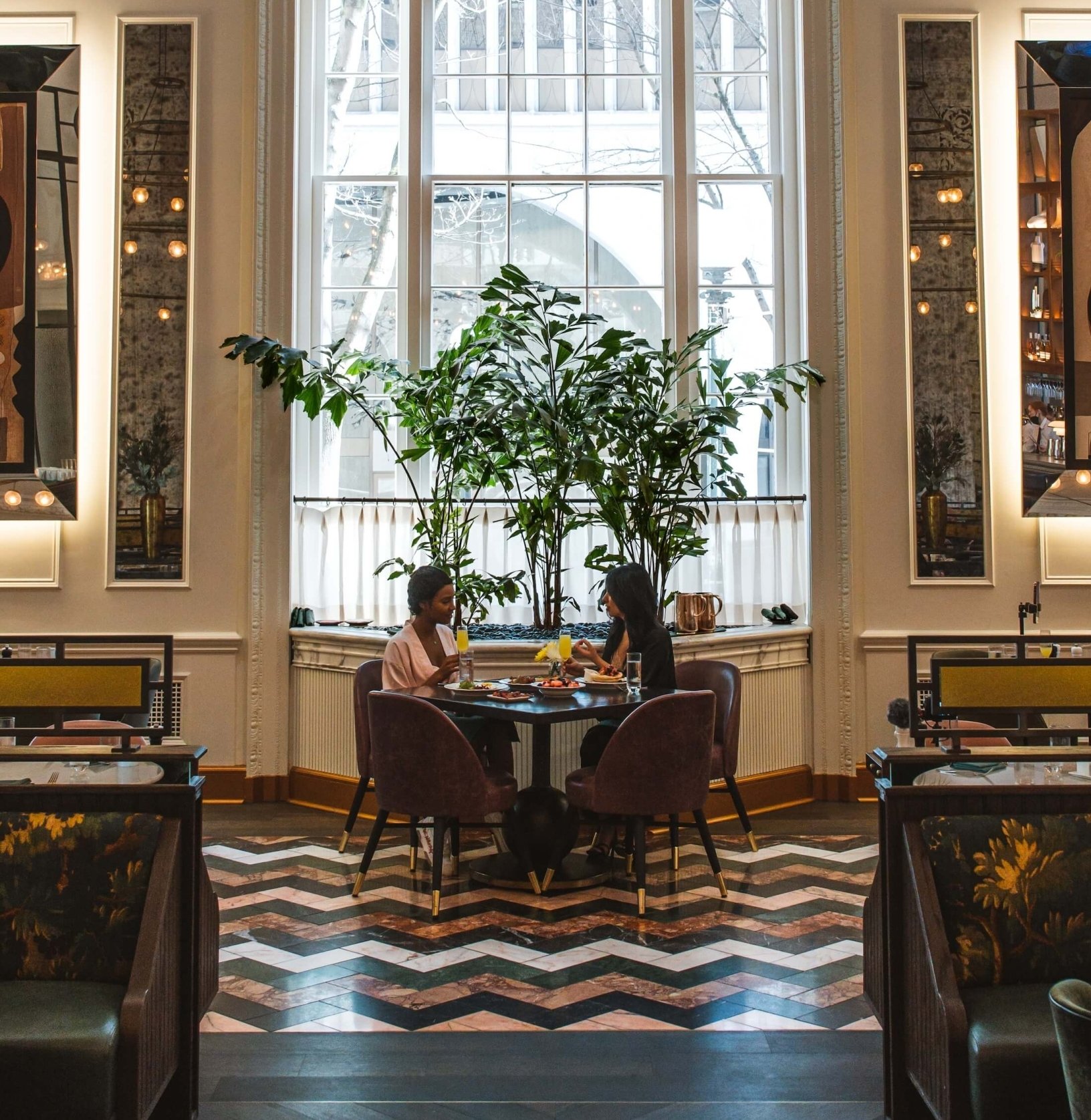 The George - Fairmont Olympic Hotel Seattle